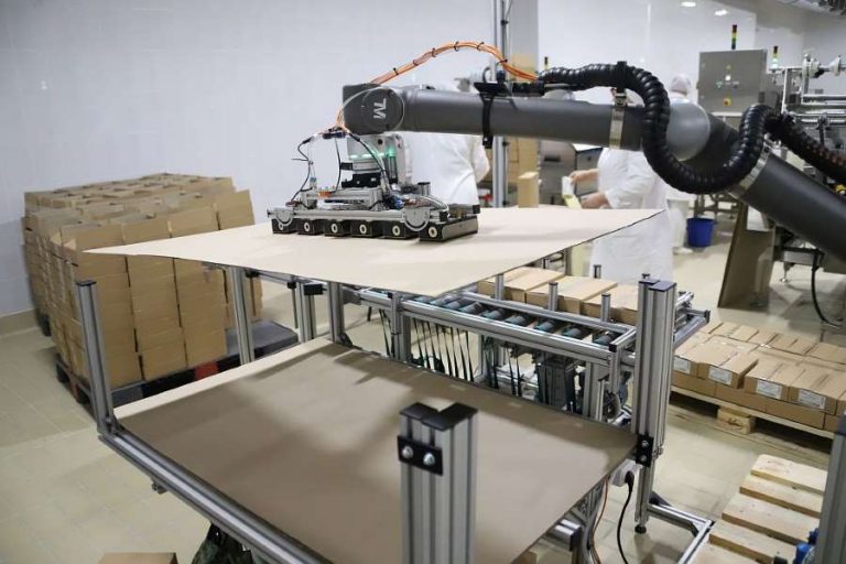 Collaborative robot palletizer SIA • Системы промышленной автоматизации